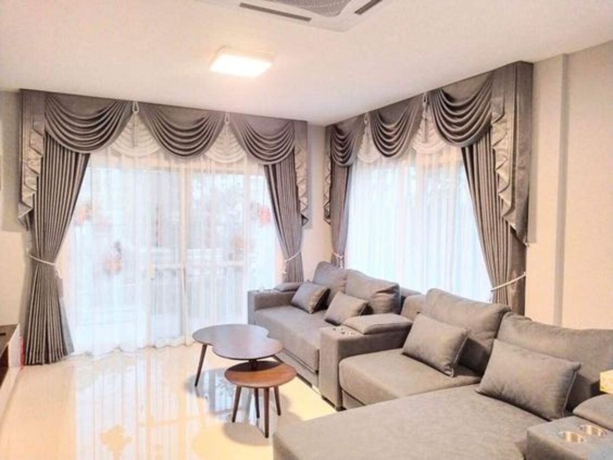 Unik! Gorden Poni: Model Gorden Kelasik yang Mampu Memberikan Kesan ...