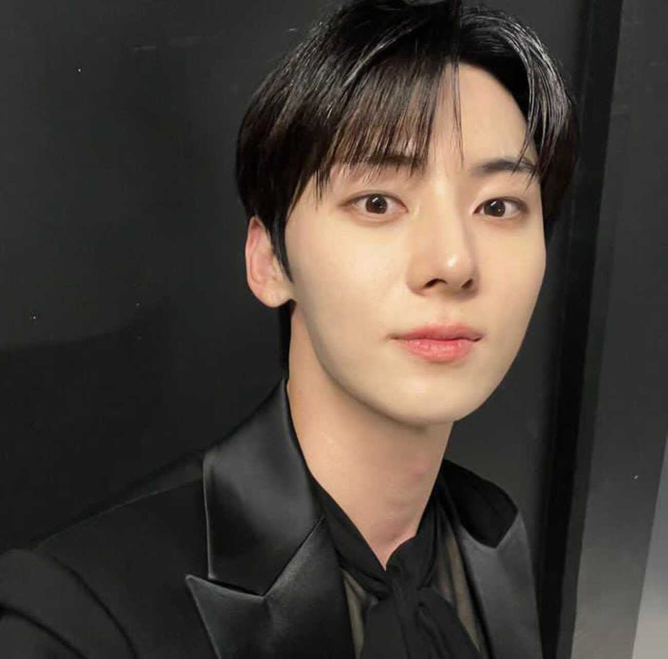 Sukses Gelar Mini Konser Di Jakarta, Hwang Min Hyun Ungkap Lokasi ...