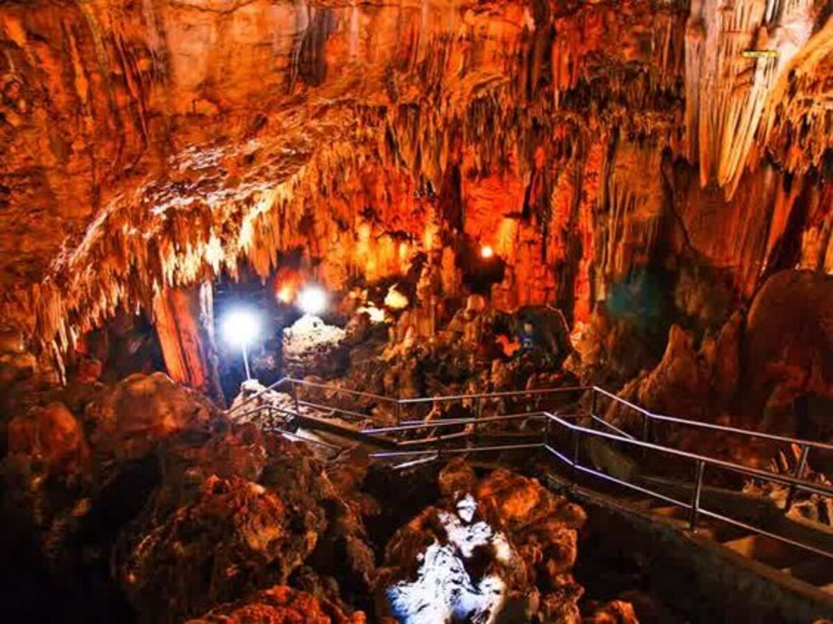 Goa Gong! 7 Fakta Menarik Dibalik Keindahannya – Rakcer.ID