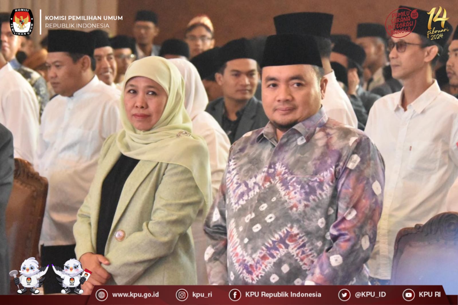 Khofifah Indar Parawansa dan Emil Dardak Resmi Diberhentikan oleh DPRD Jawa Timur, Lalu Nasibnya ...