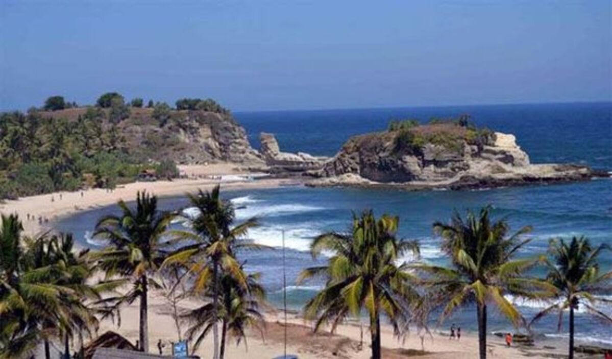Rekomendasi Wisata Pantai di Pacitan yang Populer, Nyaman, dan Indah ...