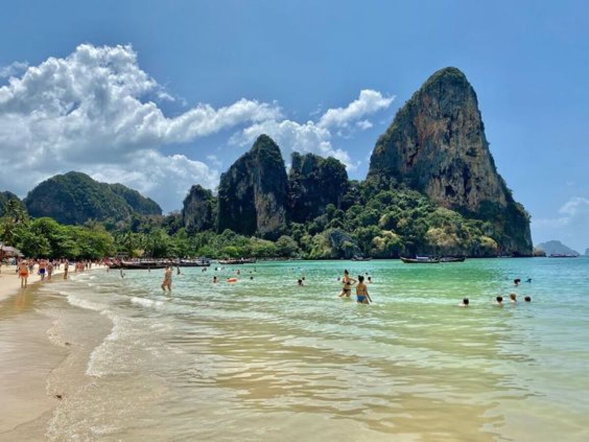 Pesona Keindahan Pantai Railay, Pengalaman yang Berkesan saat ...