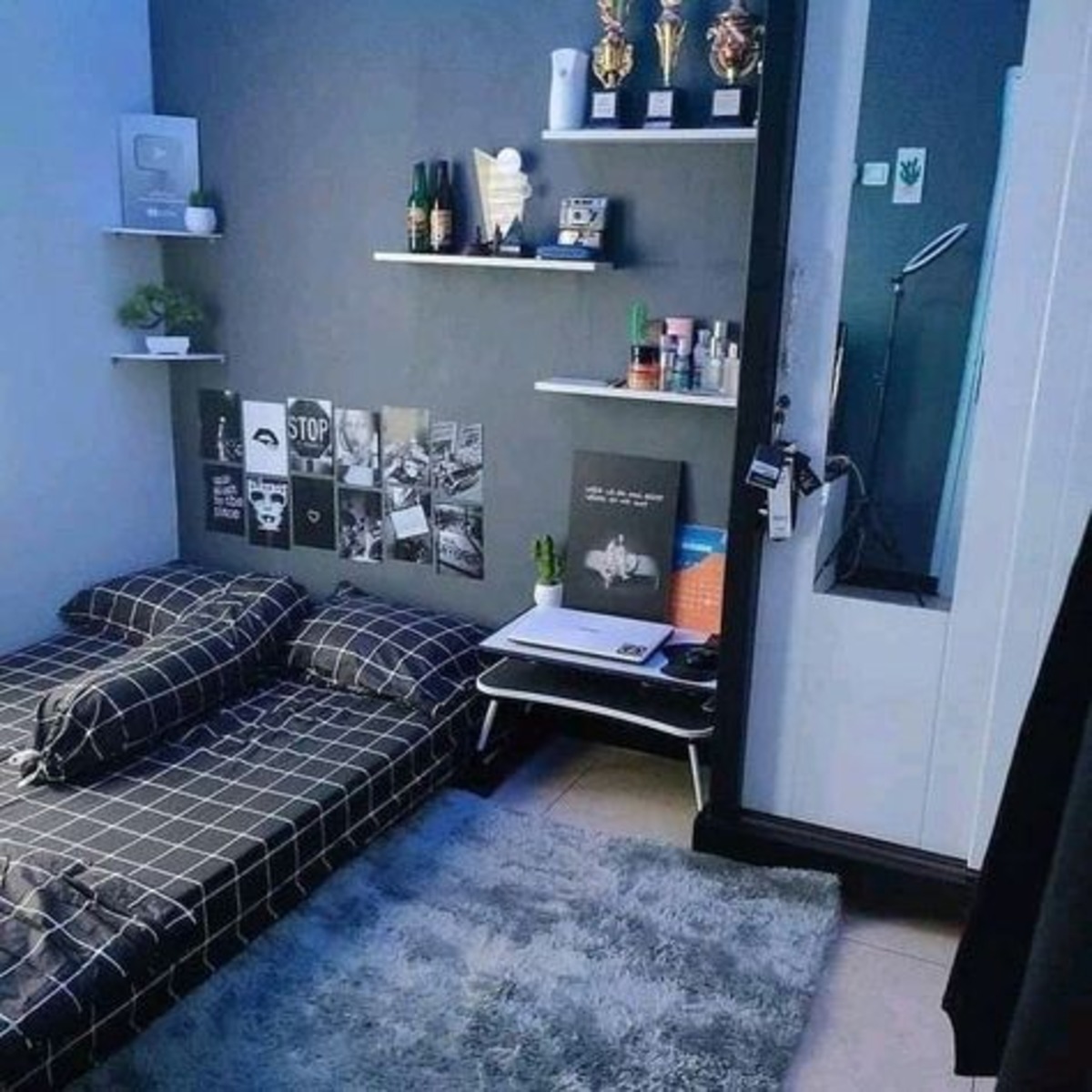 5 Ide Wallpaper yang Memikat untuk Kamar Tidur, Ciptakan Ruangan yang ...