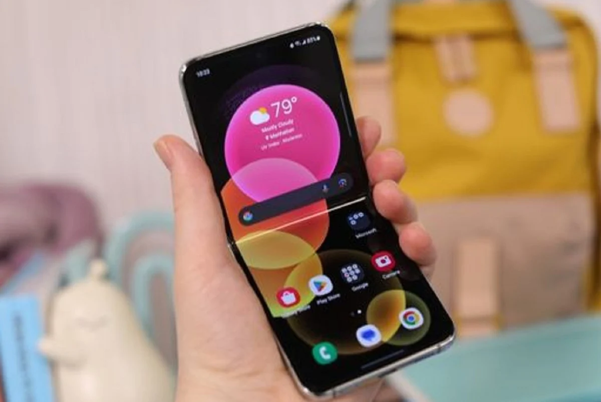 HP Lipat Samsung Terbaru 2024: Layar Lebar, Pas Buat Multitasking ...