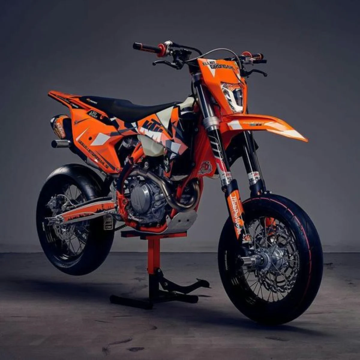 Tips Hemat Bahan Bakar untuk Pemilik Sepeda Motor KTM 2-Stroke – Rakcer.ID