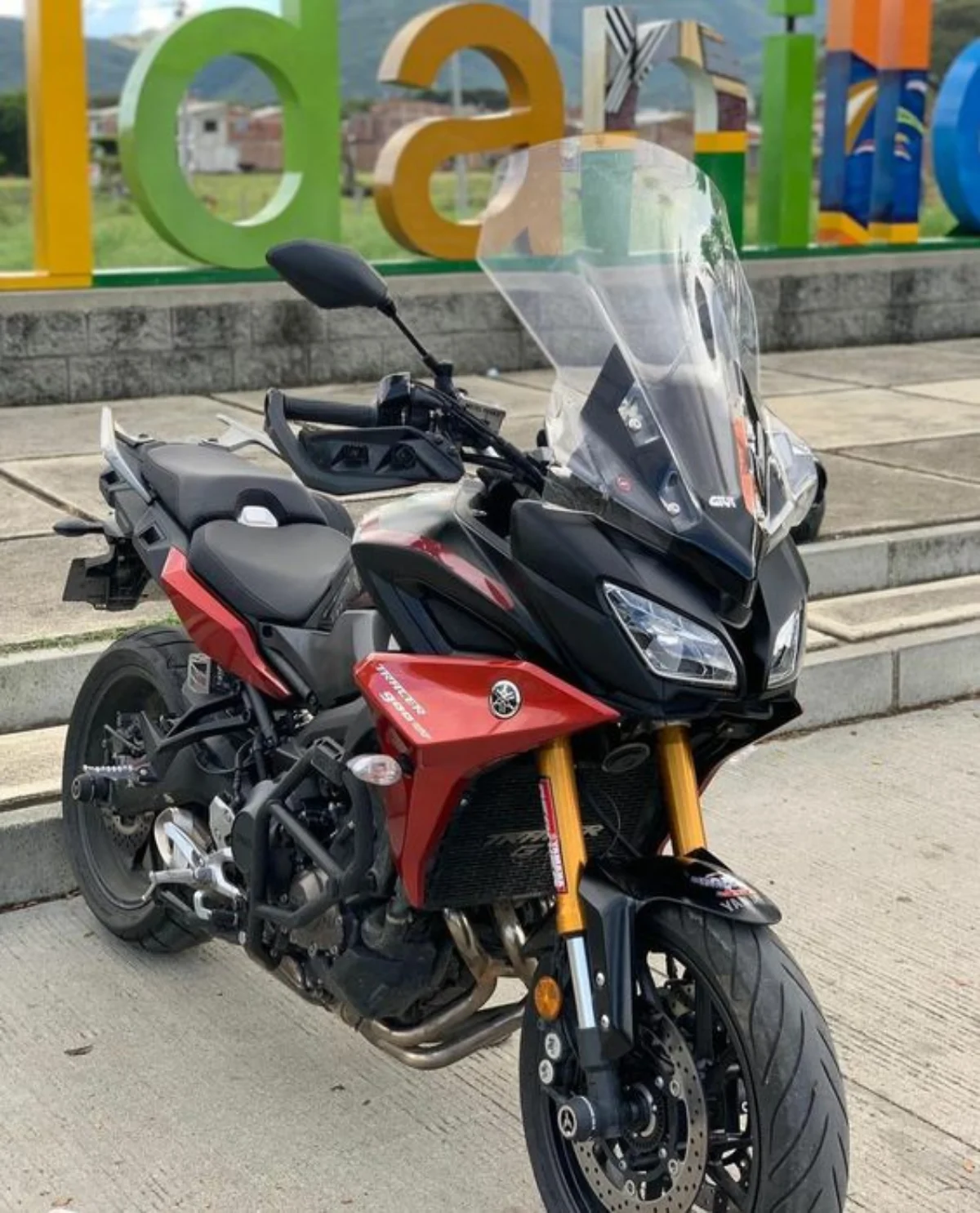 Eksplorasi Varian Warna Triumph Tiger Sport 660: Gaya yang Menawan di ...