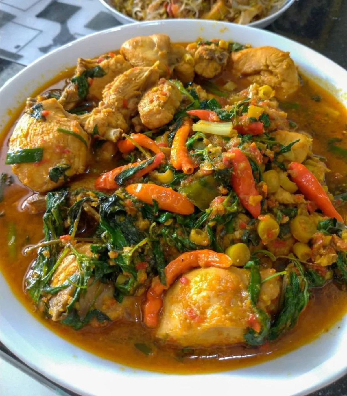 Resep ayam woku kemangi khas manado yang pedes, gurih, dan bikin nagih ...