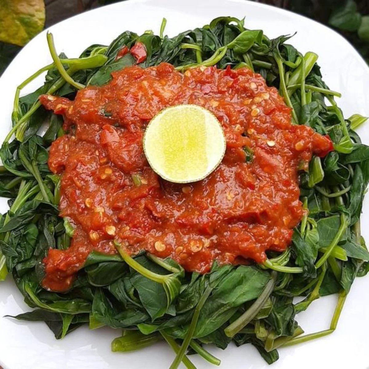 Perpaduan Segar dan Pedas, Cara Bikin Plecing kangkung Khas Lombok ...