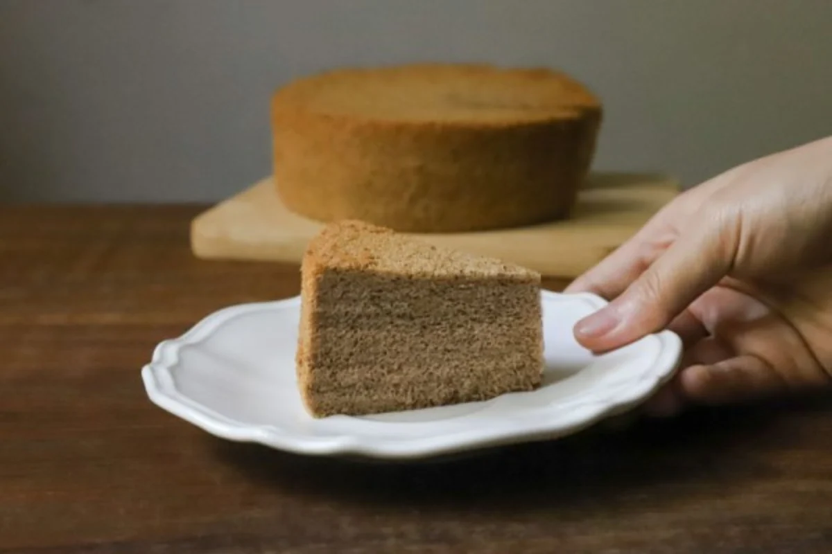 Resep Kue Bolu Moka Panggang 4 Telur, Rasanya Lembut Bikin Menggoda ...