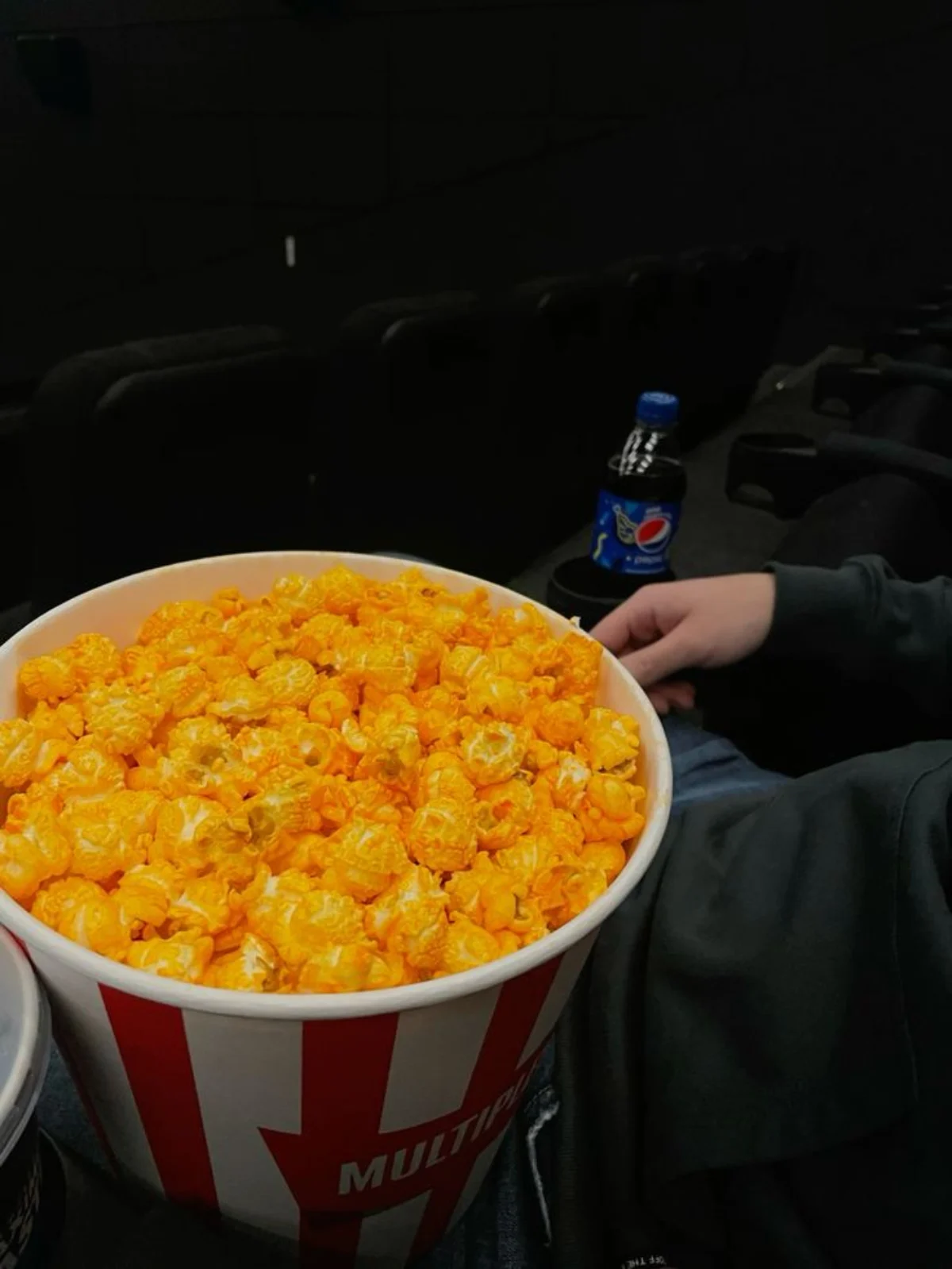 Dampak Budaya Popcorn di Bioskop dan Masyarakat – Rakcer.ID