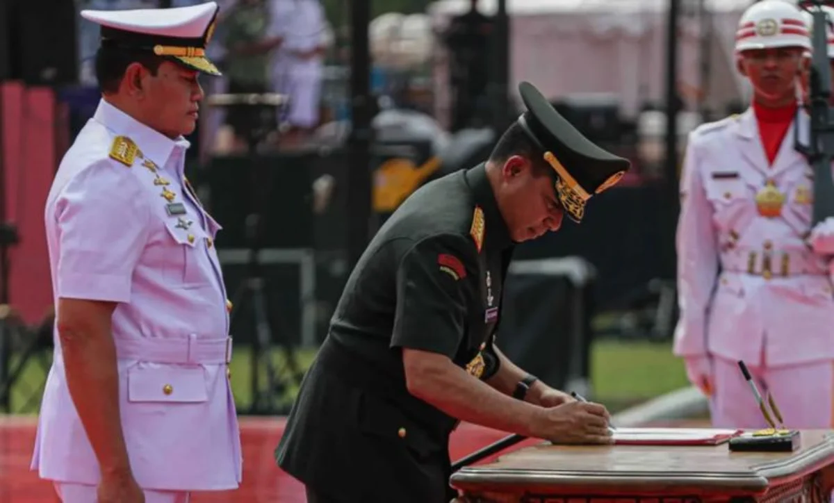 Daftar Nama Lengkap Rotasi dan Mutasi 49 Pati TNI – Rakcer.ID