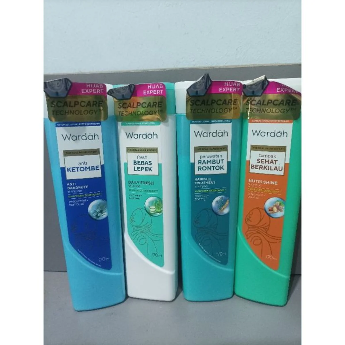 Review Pengguna Wardah Shampoo Hairfall Treatment – Rakcer.ID