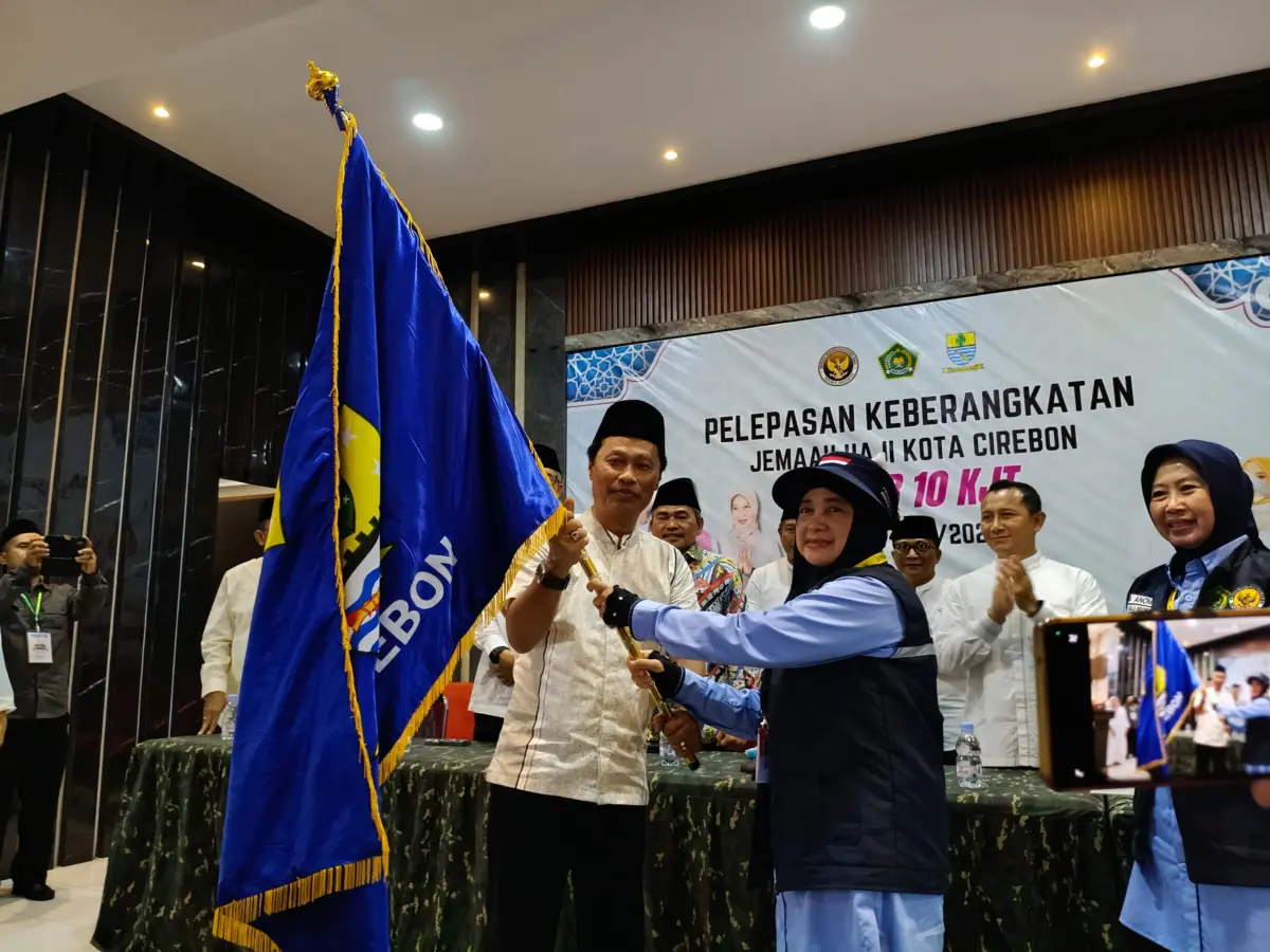 Wali Kota Cirebon Beri Pesan Khusus untuk Jemaah Haji 2025 Kloter 10 di ...