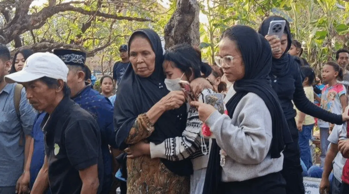 Tangis Haru Sambut Jenazah Tasmi, PMI Cirebon yang Meninggal di ...