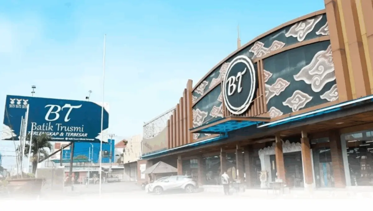 Transformasi Sentra Batik di Kawasan Trusmi Jadi Magnet Wisata Baru ...