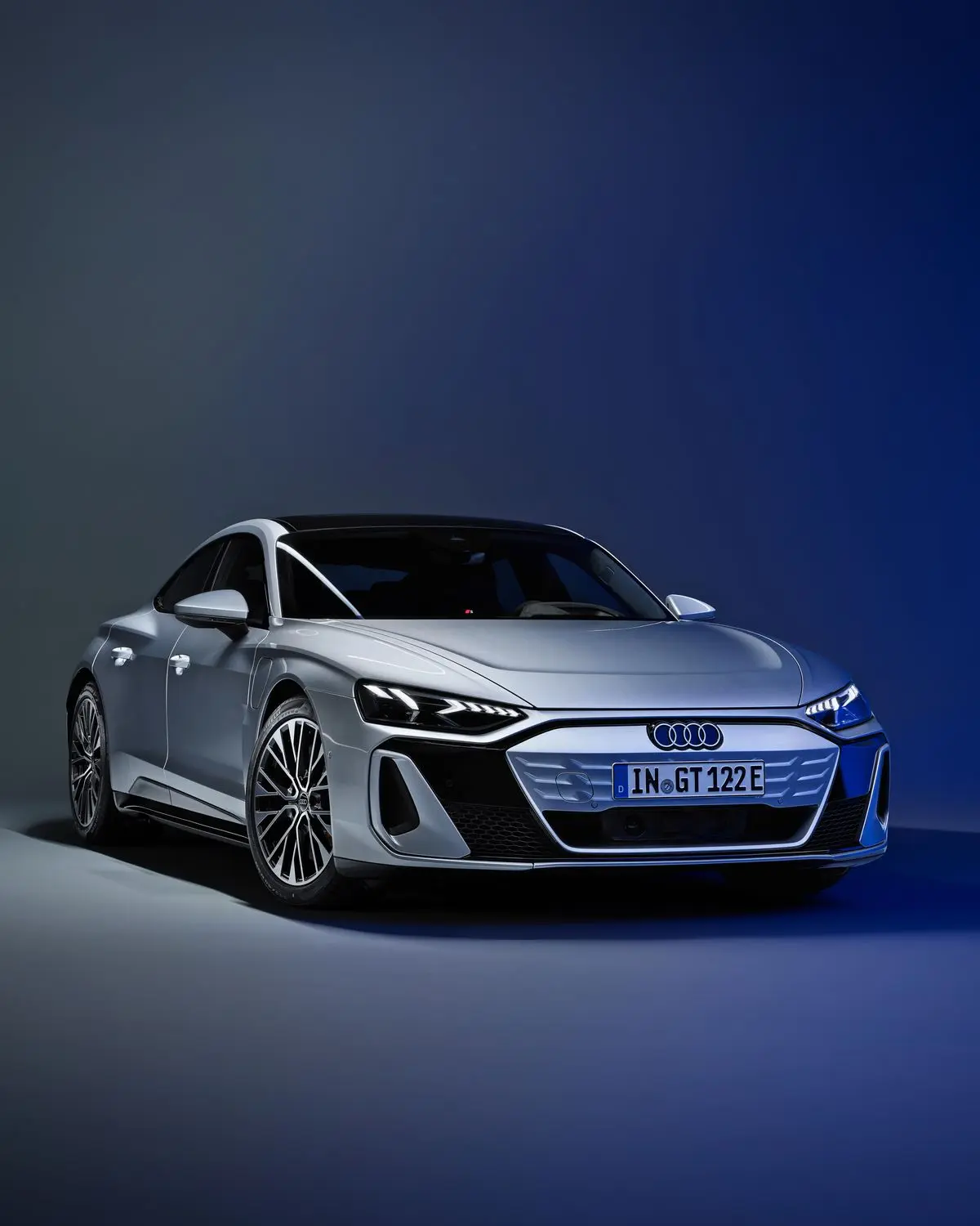 Desain Elegan Audi e tron yang Tetap Modern Sepanjang Waktu – Rakcer.ID